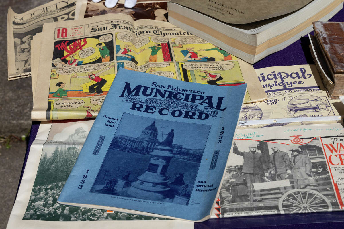 An 89-year-old time capsule was opened at SF's Mount Davidson