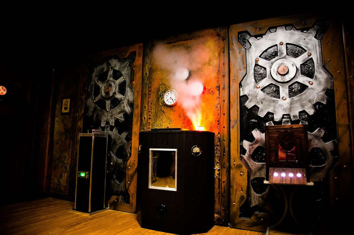 One of Locktopia's escape rooms challenges you to find an antidote ...