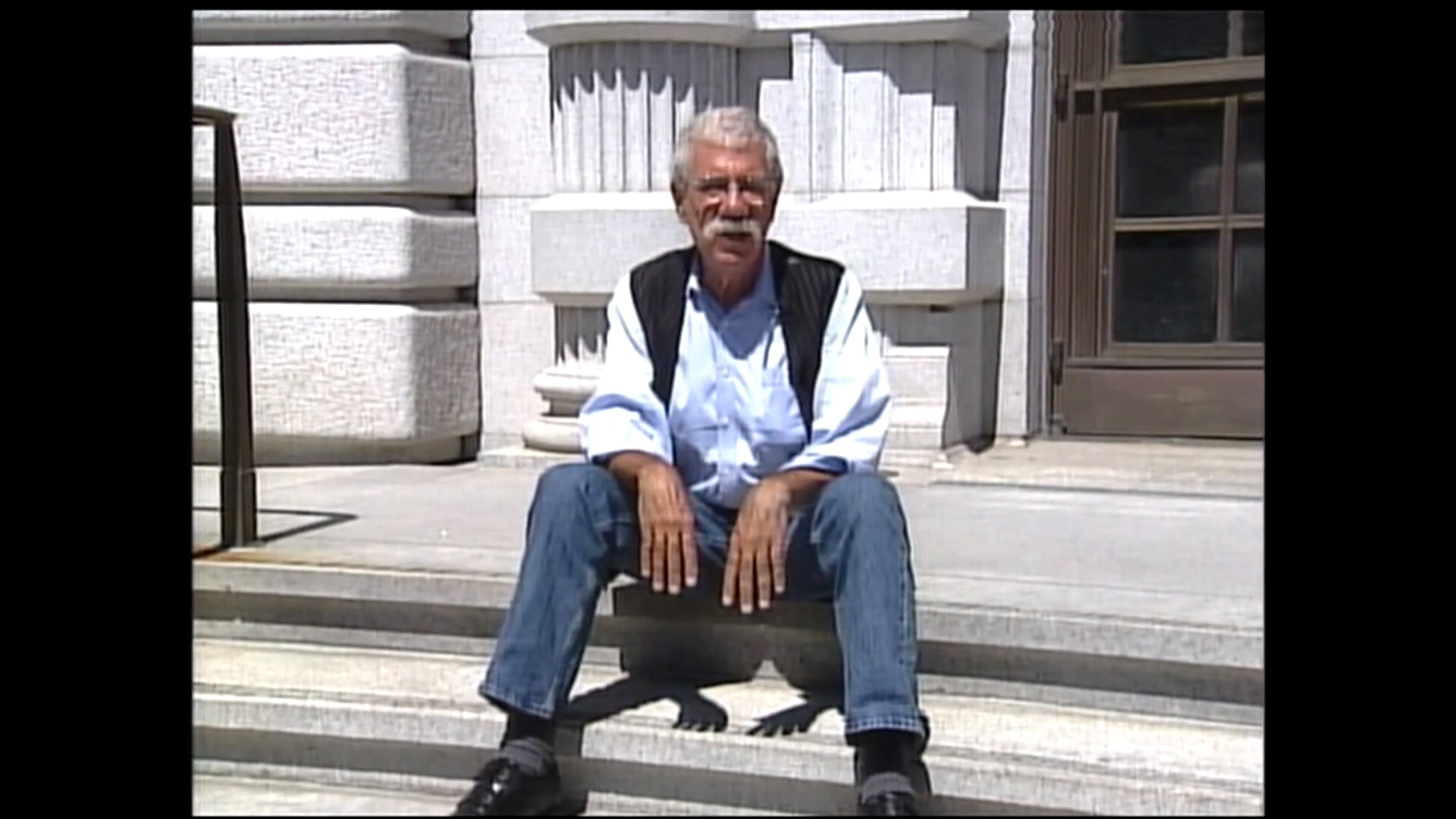 Bill Schechner, KPIX news reporter and master of the light feature, di Bill Schechner, KPIX news reporter and master of the light feature, di
