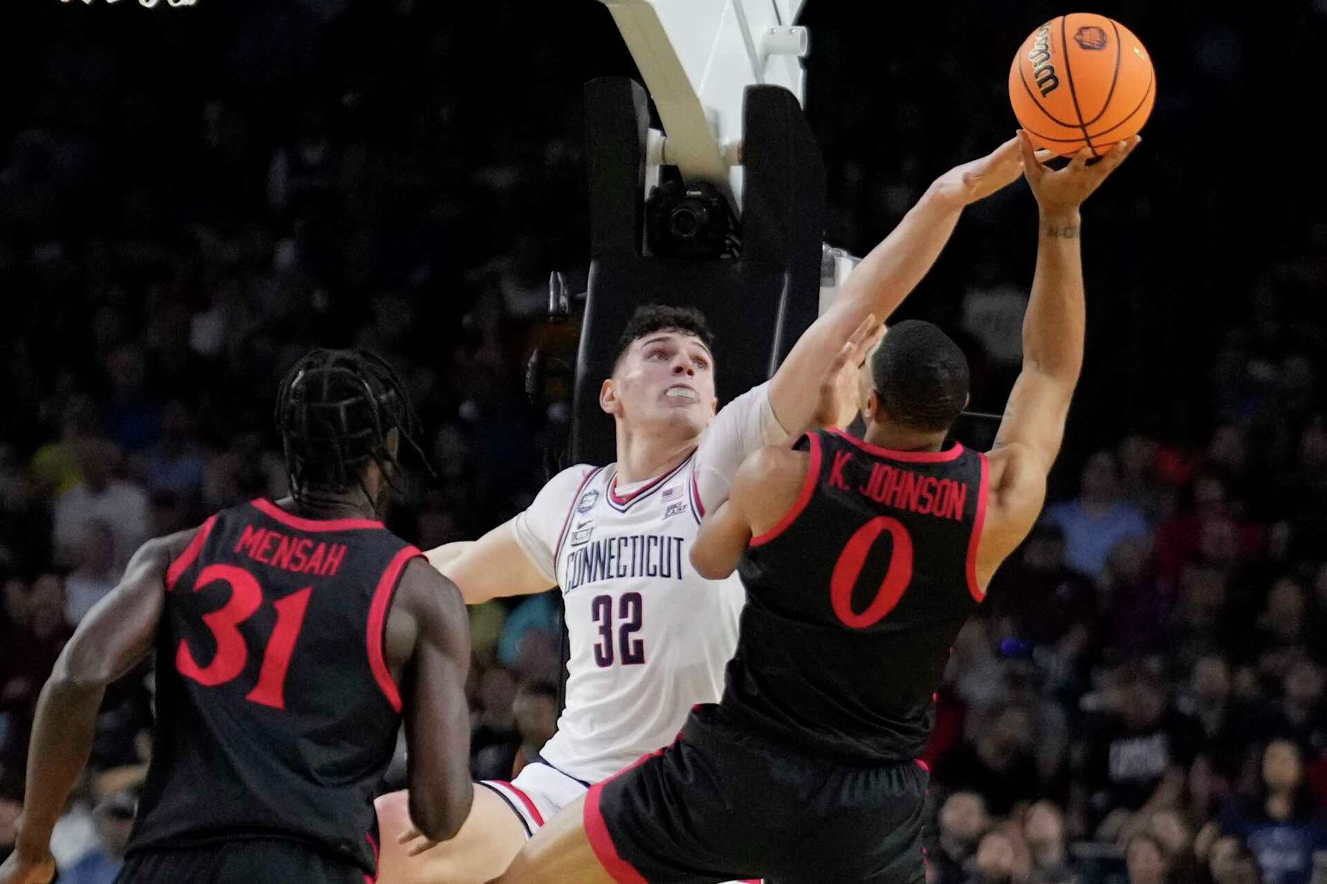 NBA draft: If Houston Rockets think big, Donovan Clingan looms