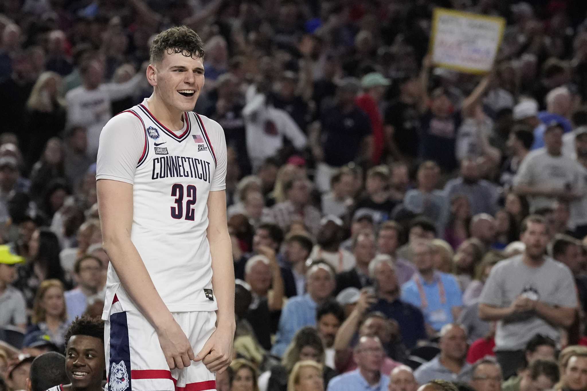 NBA draft: If Houston Rockets think big, Donovan Clingan looms