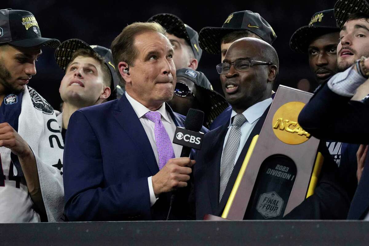 Jim Nantz: Last NCAA Tournament game caps emotional day for CBS voice