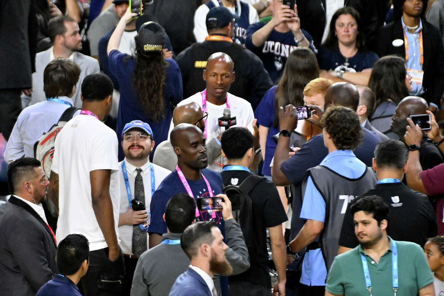Ray Allen, Rudy Gay among UConn alums celebrating NCAA title
