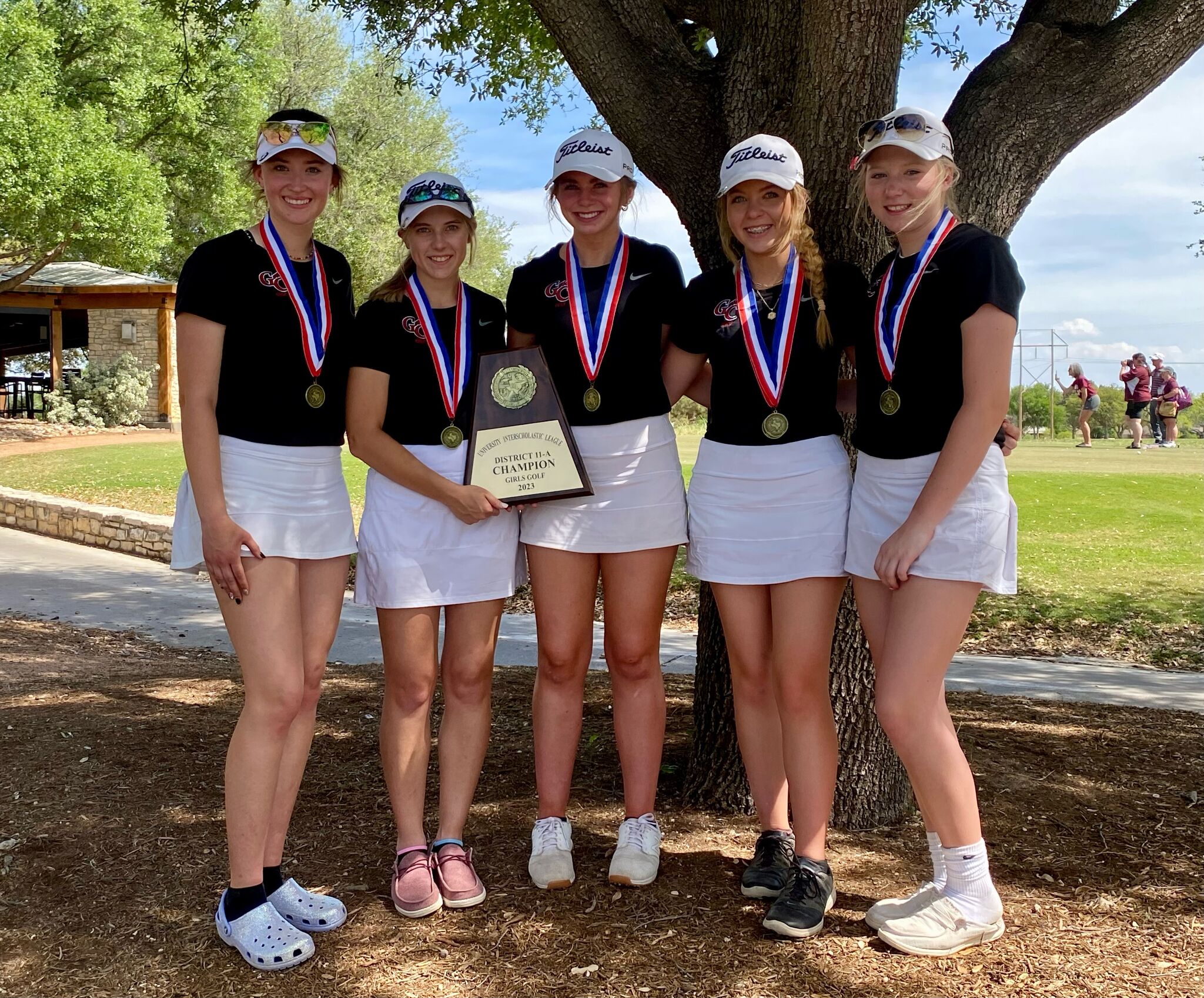 HS GOLF: Garden City boys, girls sweep District 11-1A titles