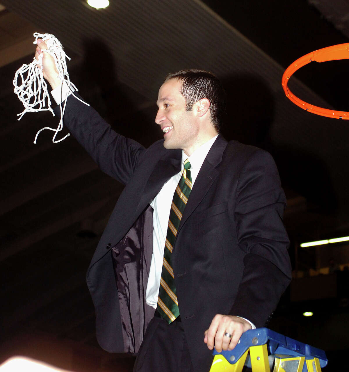 Time at Midland College, helped shape McCasland as coach