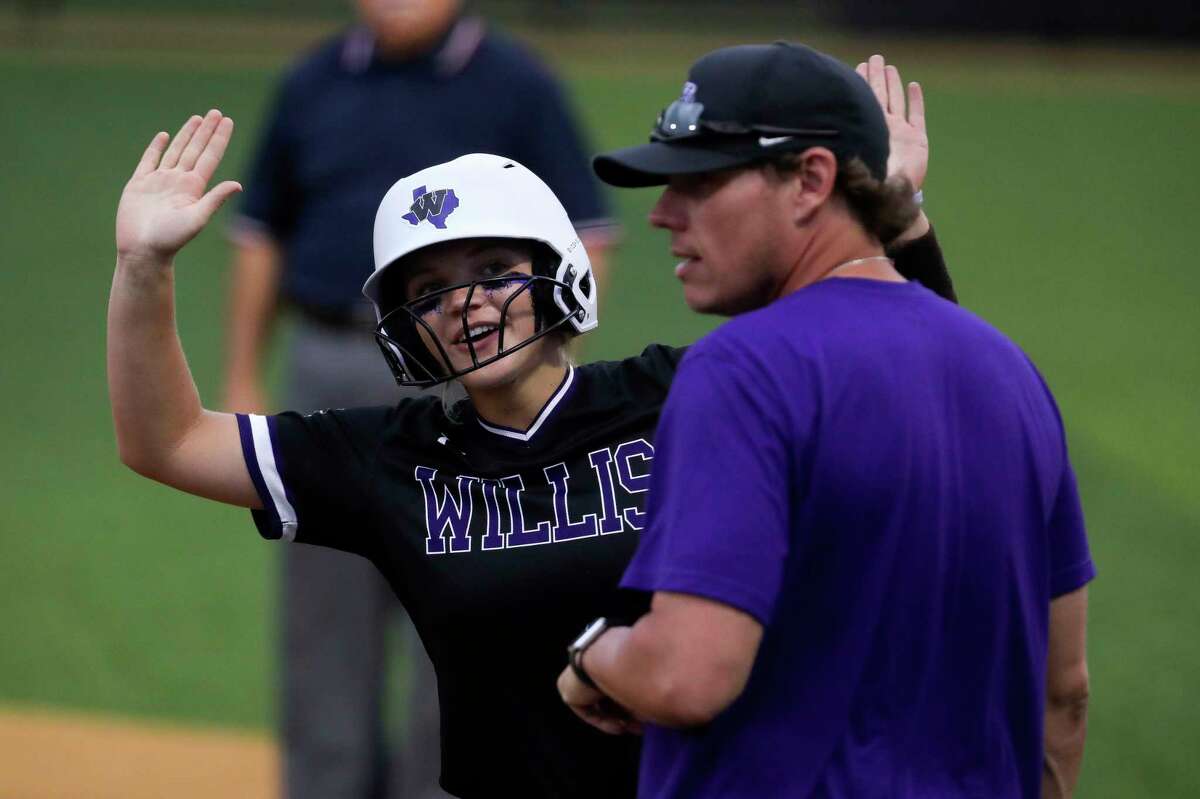 Willis gets out of funk with series sweep at Grand Oaks