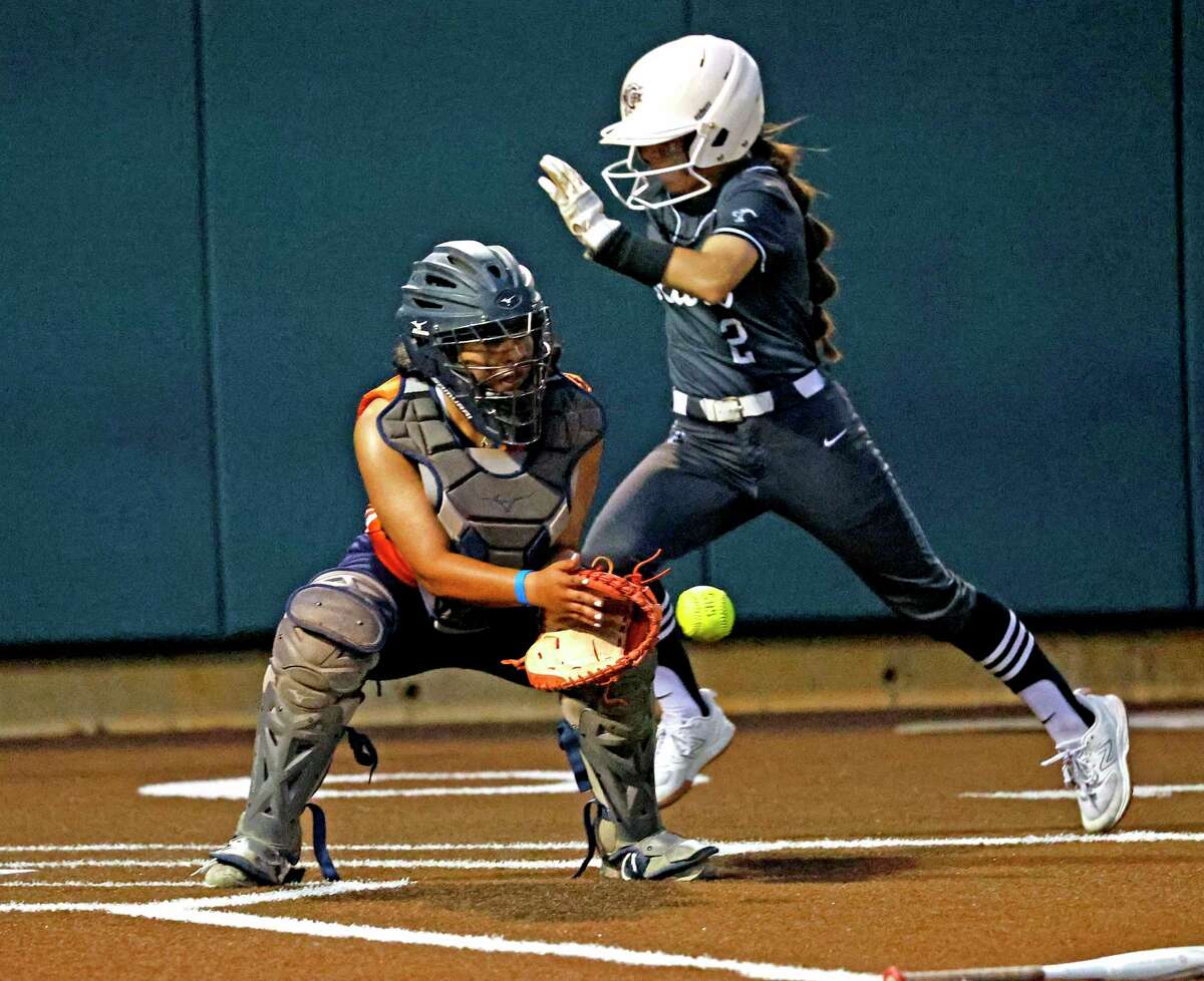 Softball: Sophia Ytuarte leads Madison over Clark