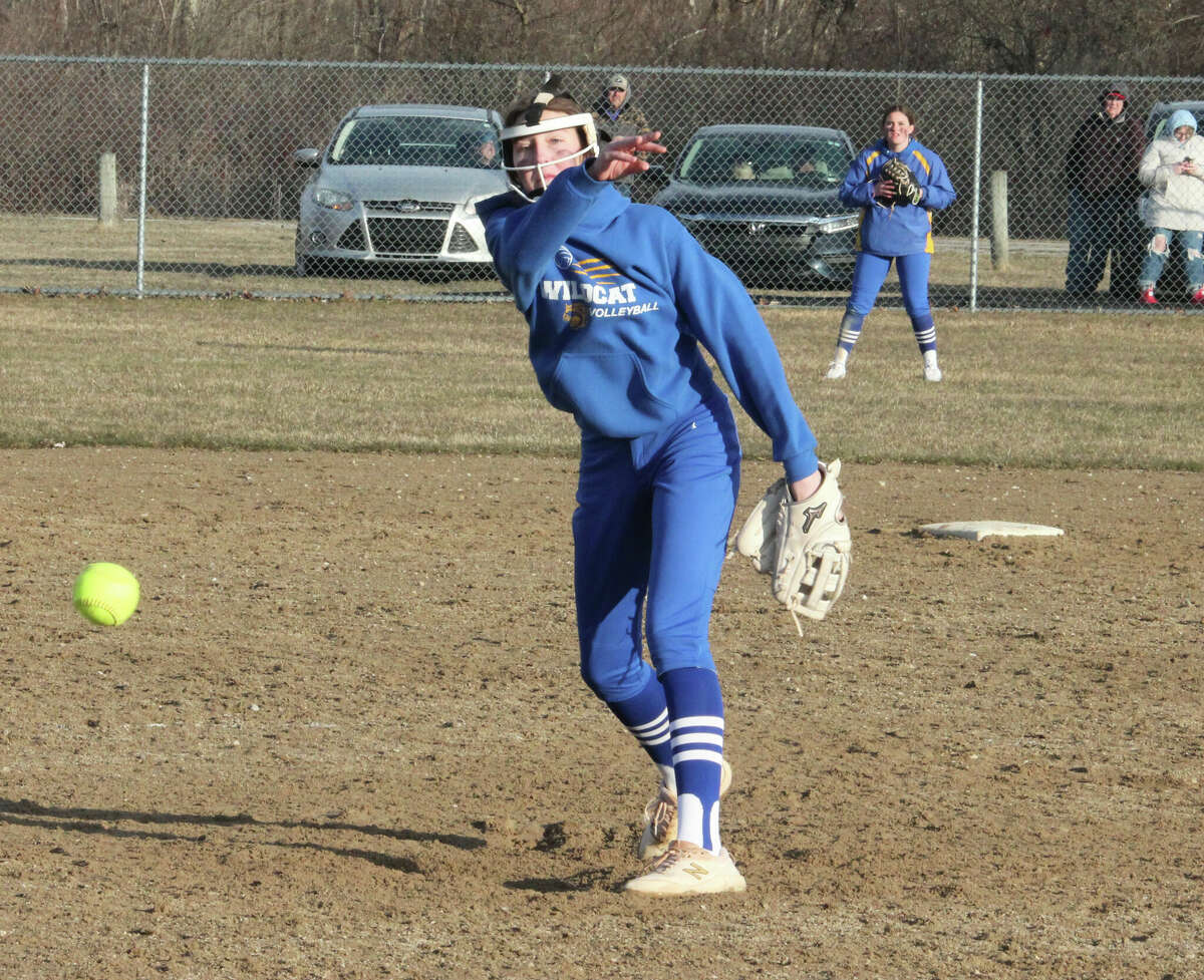 Gray sisters combine for 16 strikeouts in doubleheader