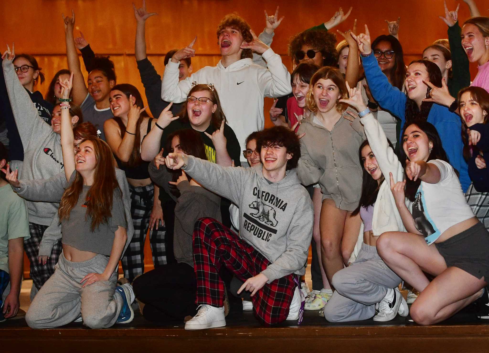 Shelton High drama club to bring Rock of Ages to stage