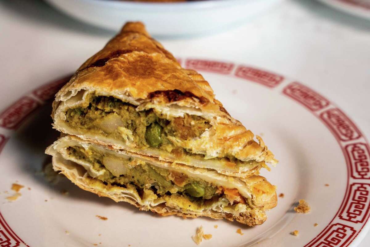 Dinette Bakery offers sweet and savory Vietnamese pastries