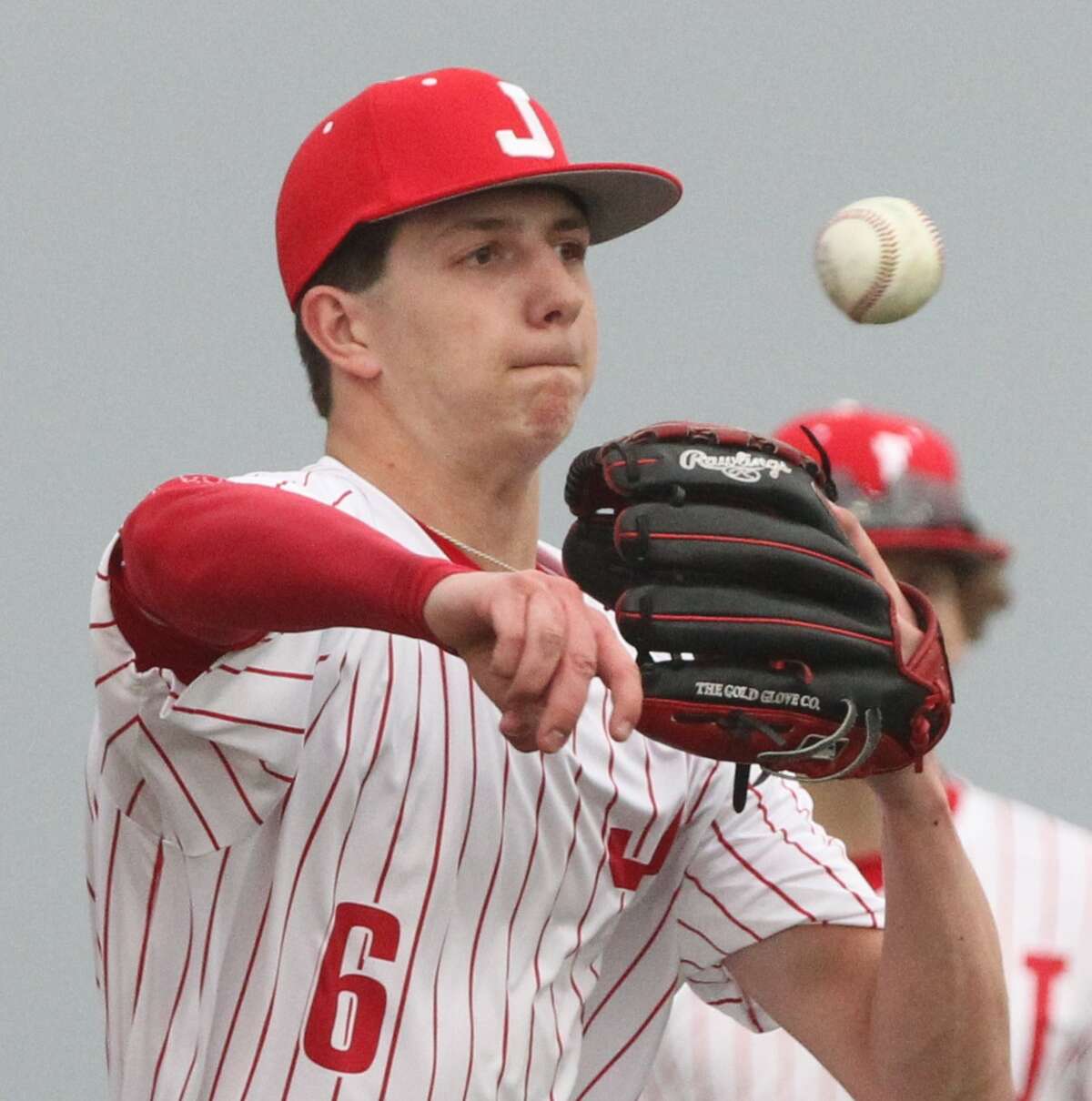 SHG edges Jacksonville