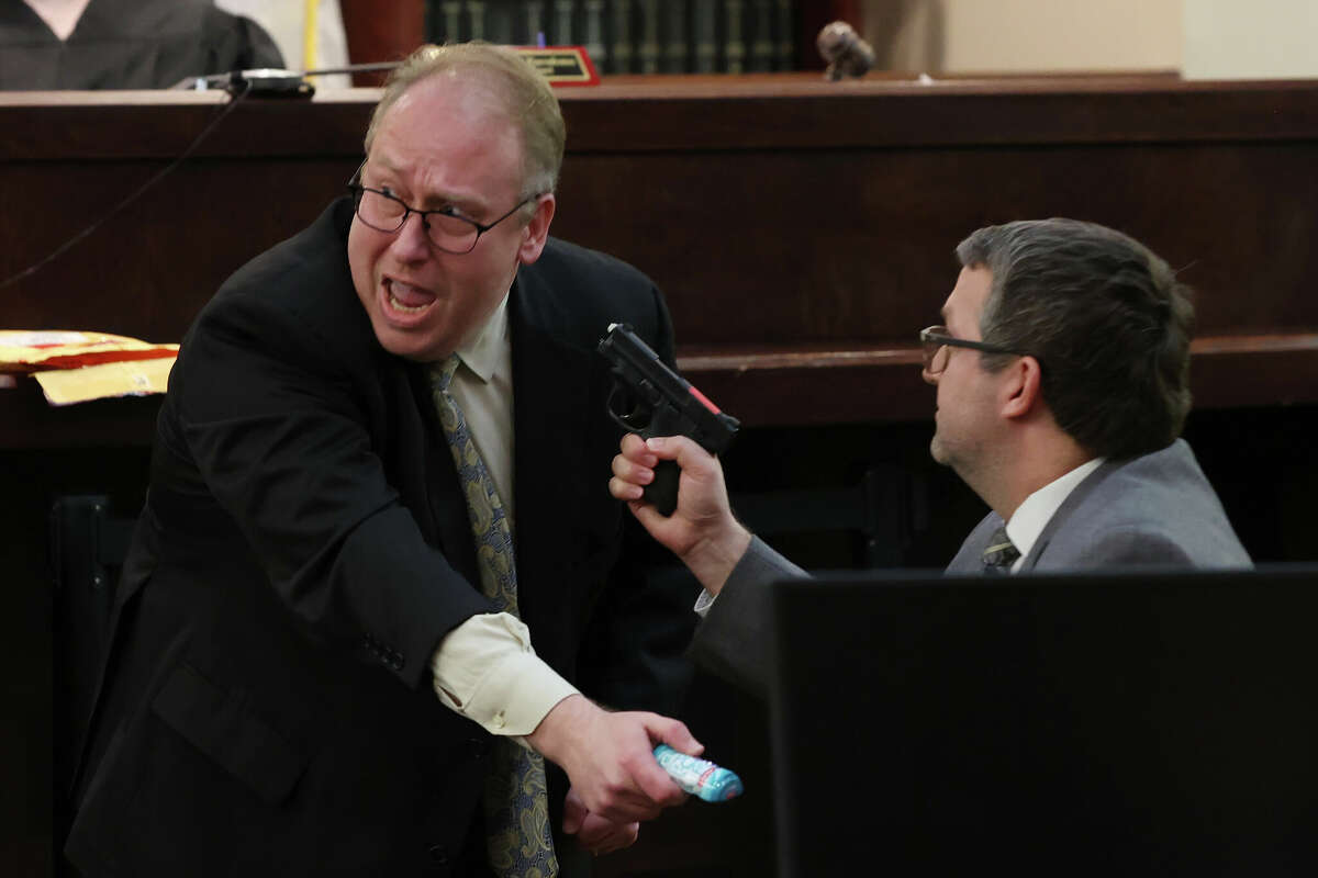 Jury Finds Drug Deal Killing With Cash Flying Was Capital Murder