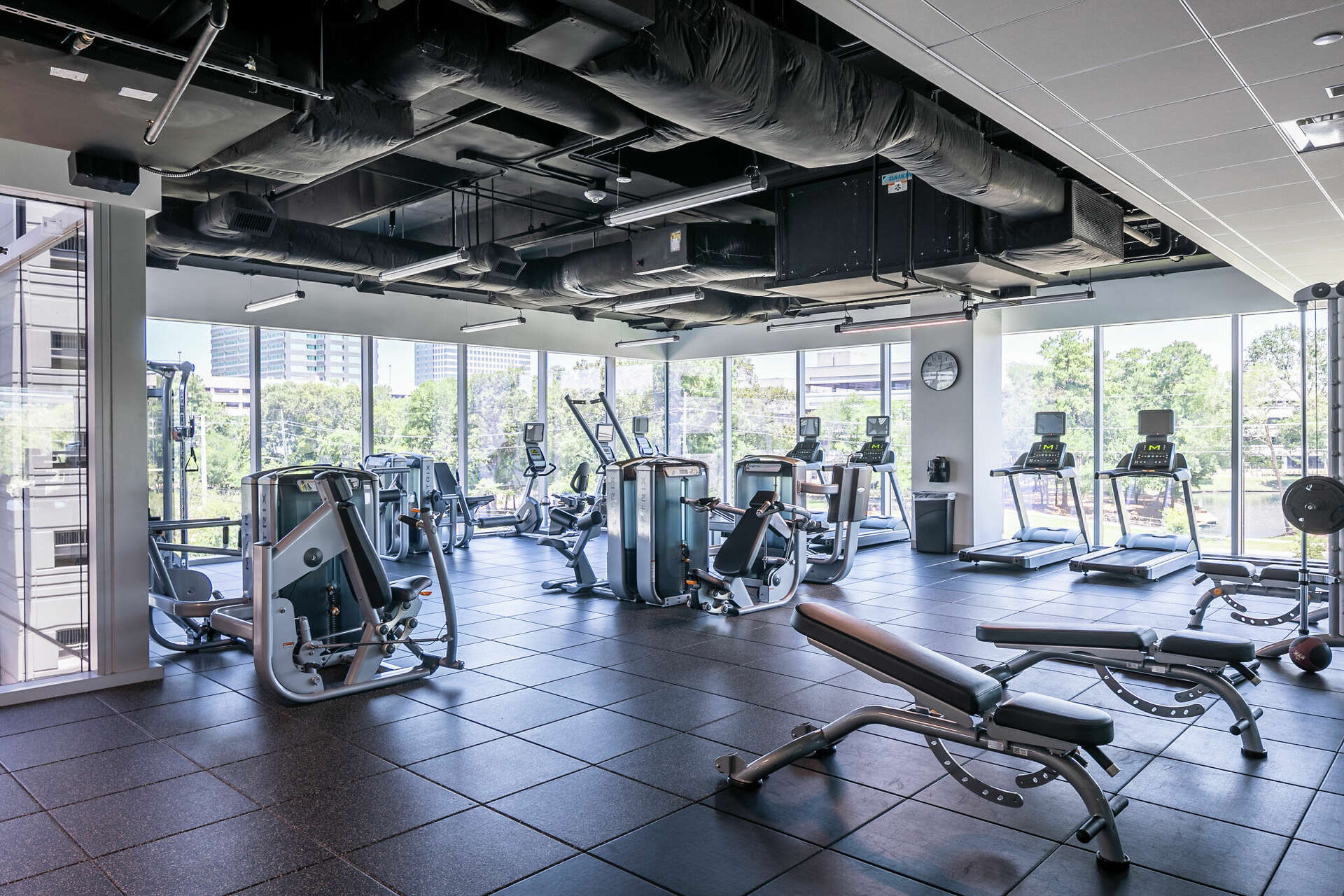 Houston gyms offering January deals for New Year's resolutions