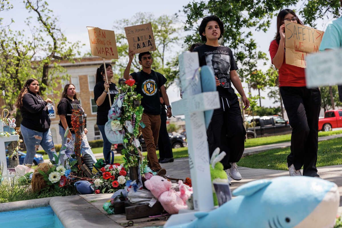 Uvalde students leave school in walkout over gun safety