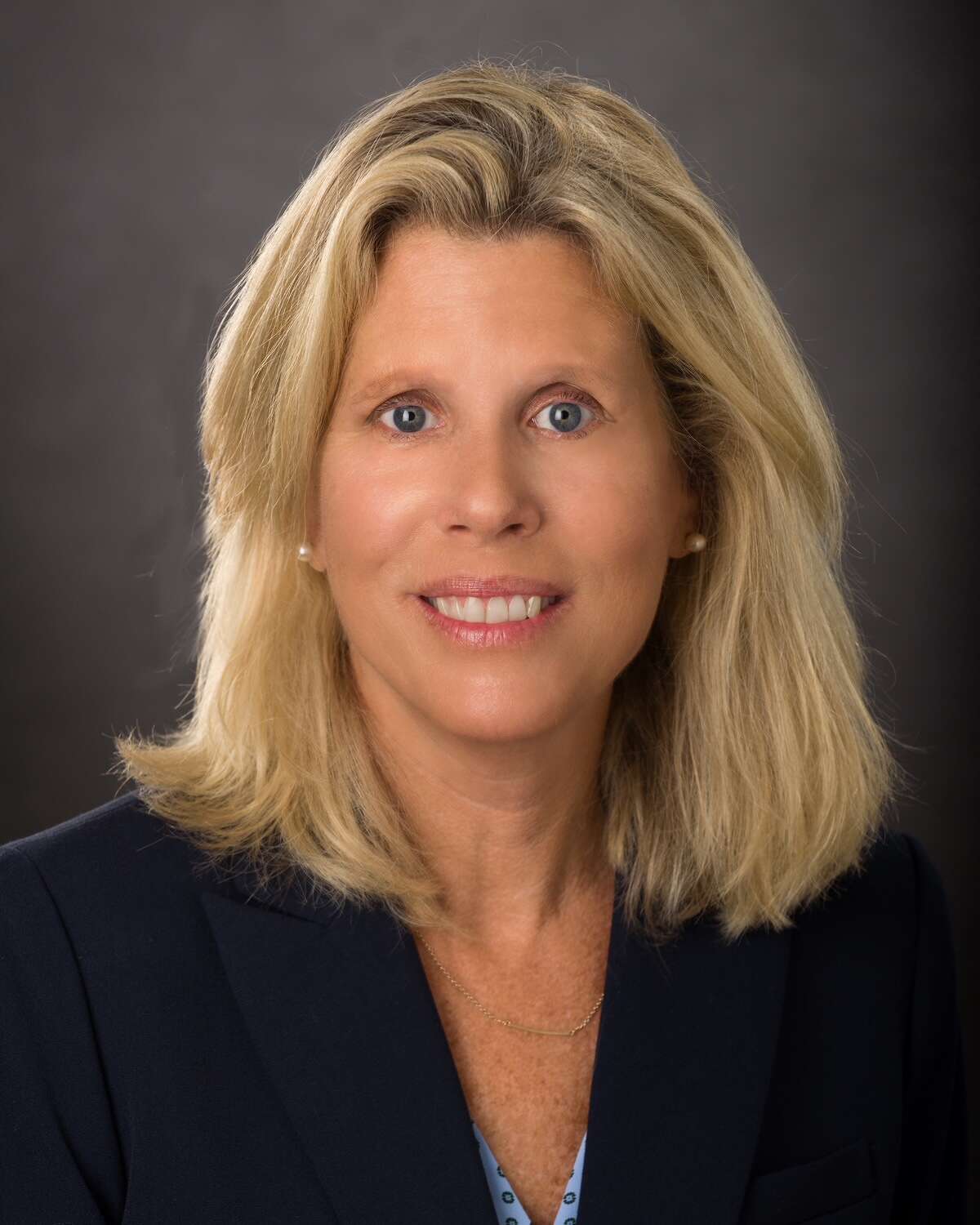 Realtor Monica Collins explains how home buyers benefit from working