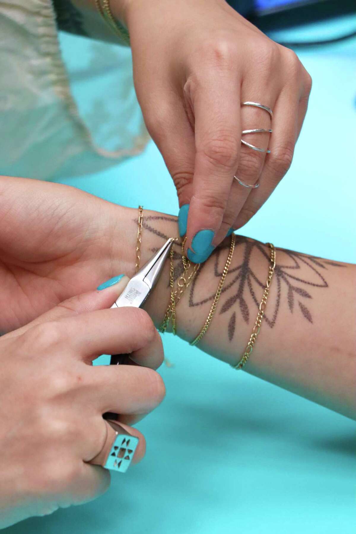 Houston brands are offering jewelry as a memorable experience