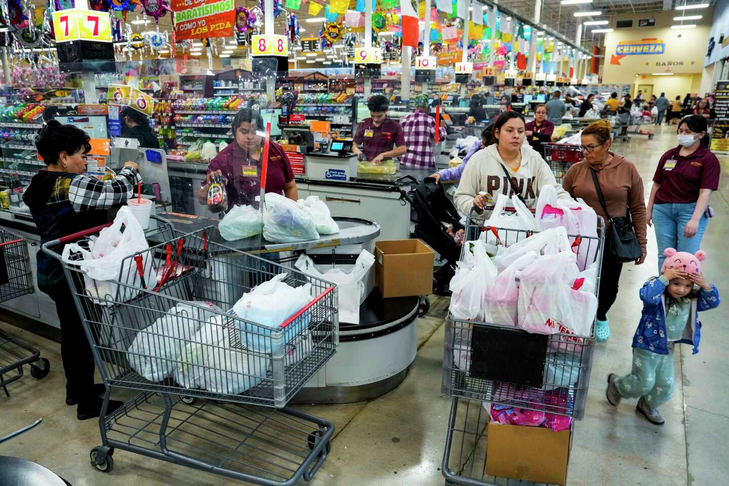 H-E-B Mi Tienda: A tour of Houston Mexican grocery store chain