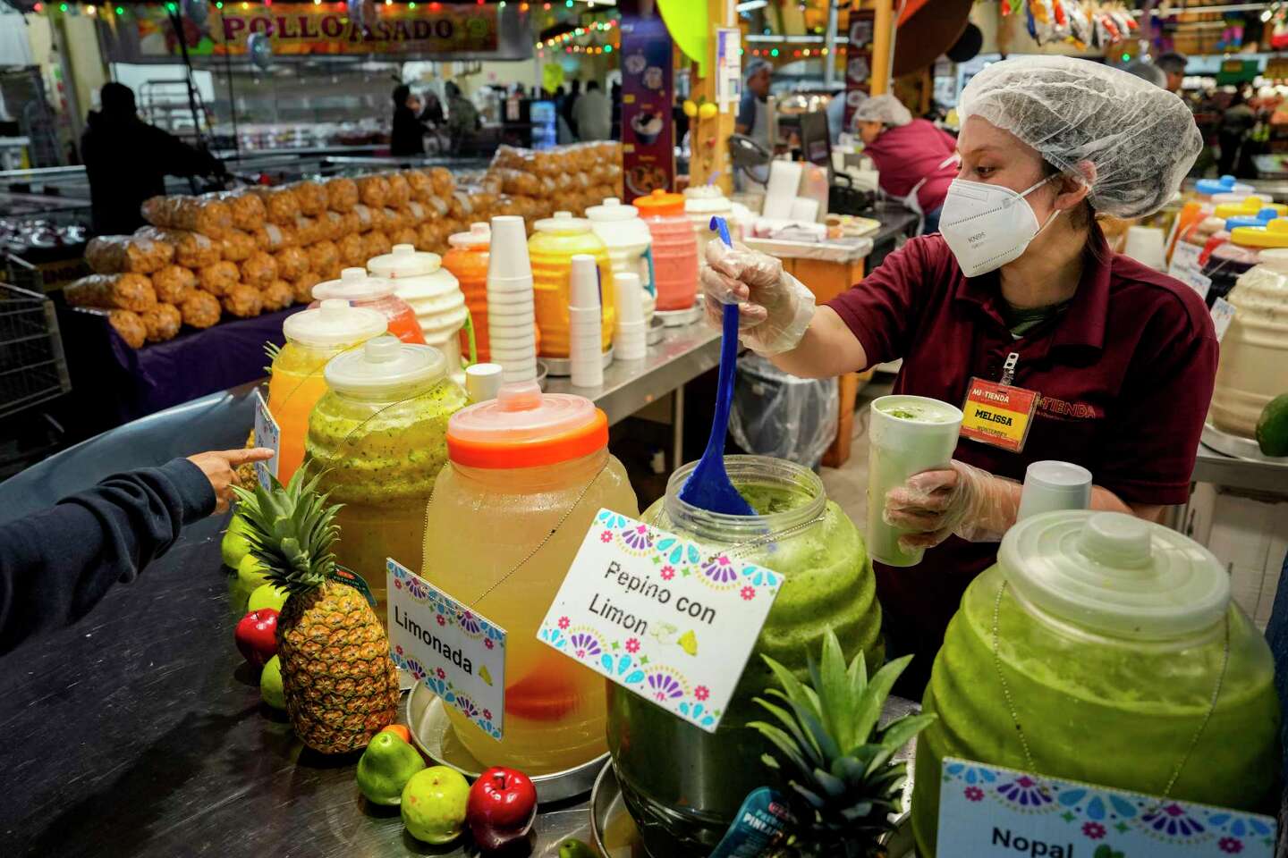 H-E-B Mi Tienda: A tour of Houston Mexican grocery store chain