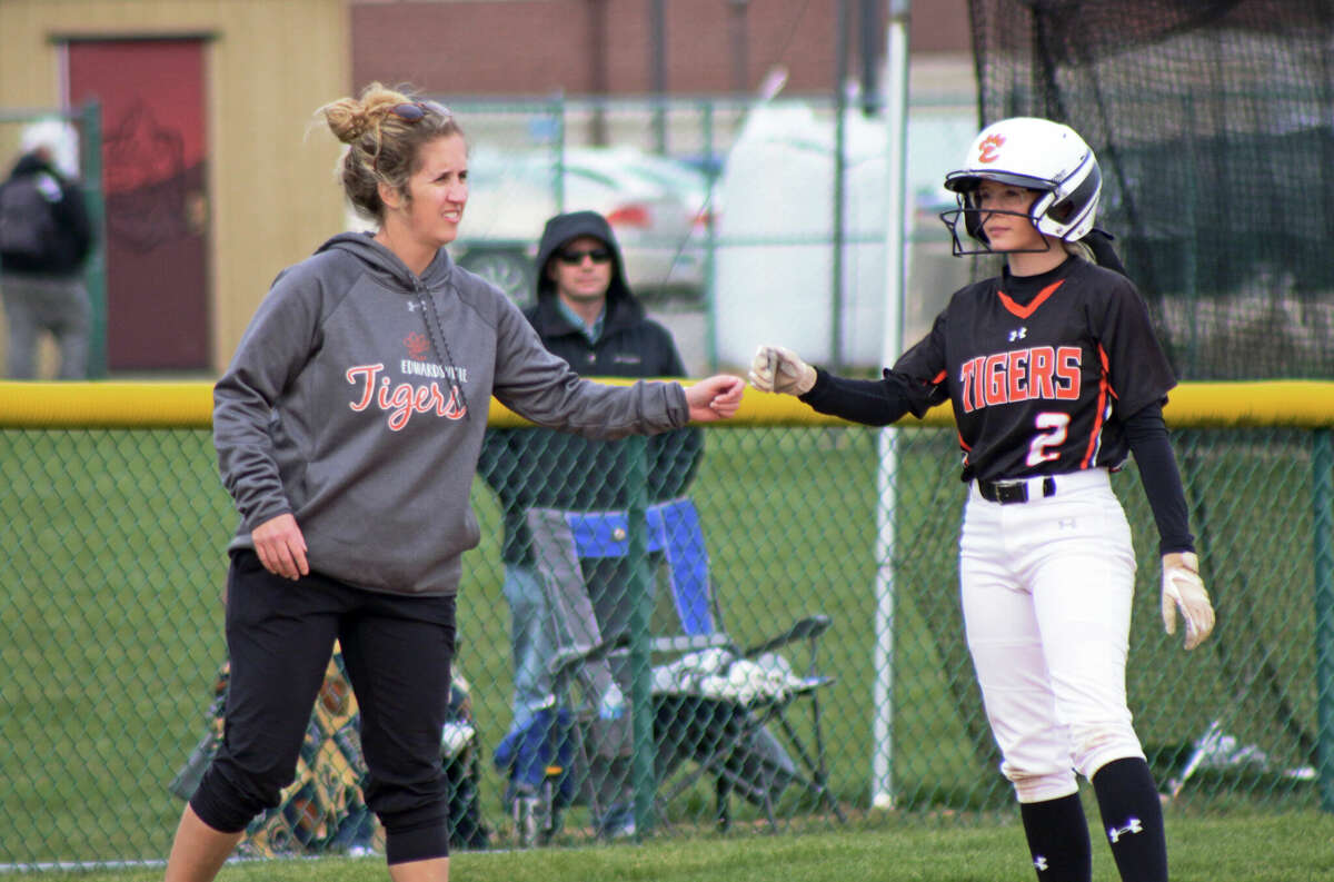 Tigers hit four home runs in rout of Maroons