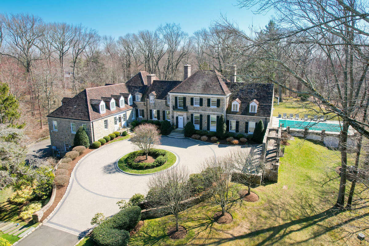 1930 CT manor built for U.S. railroad director listed for $5.9M