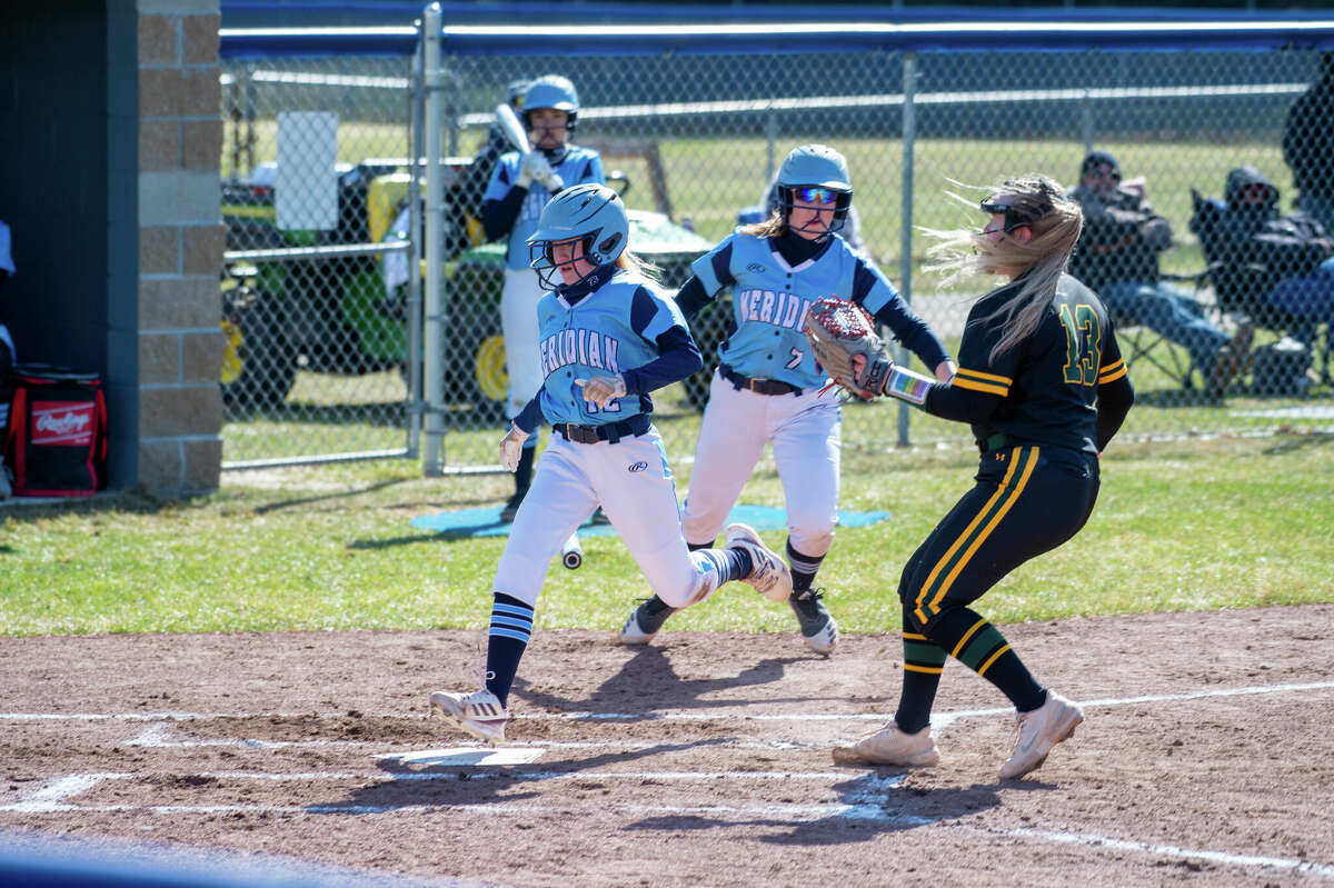 Chargers, Mustangs split eventful season opener