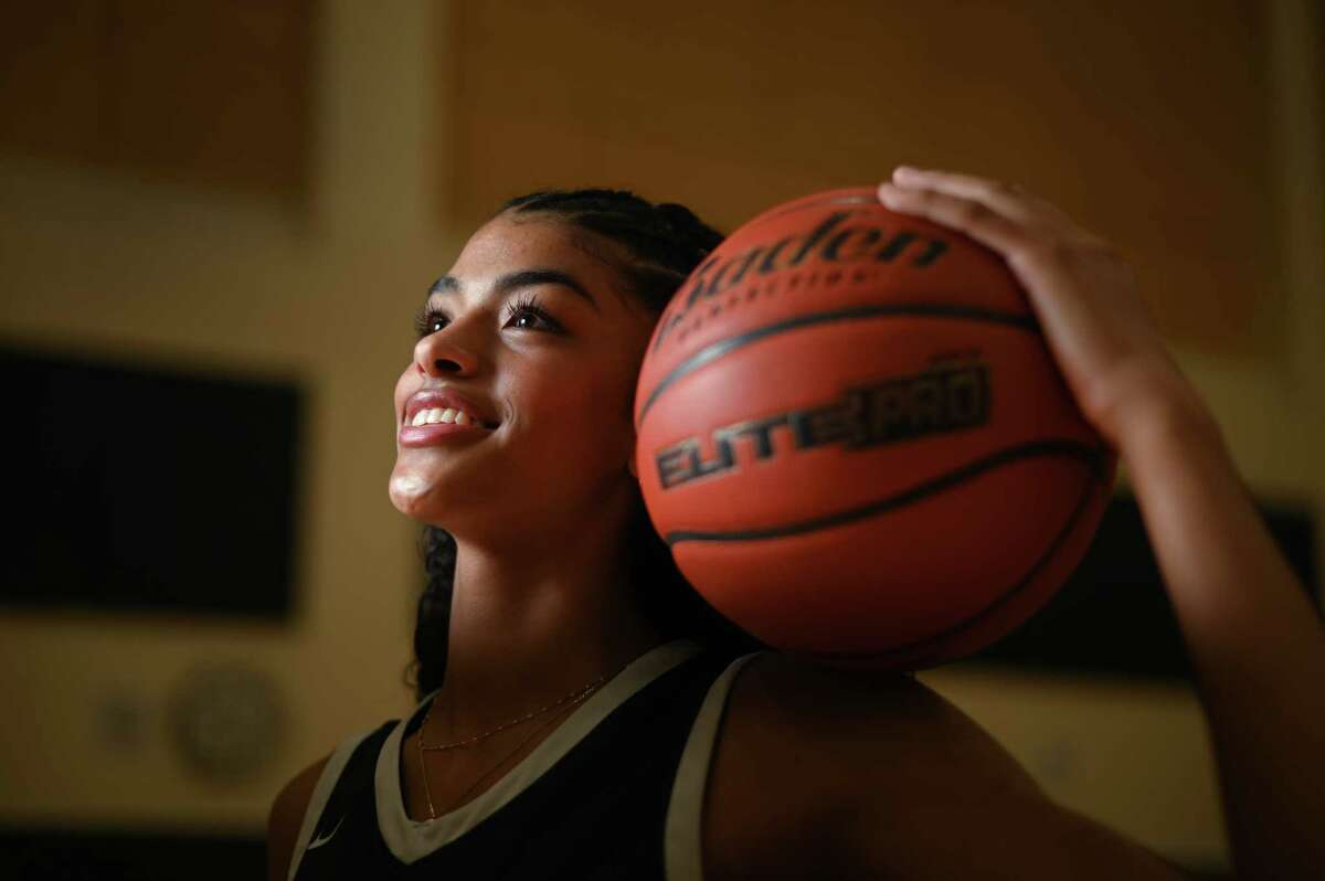 Express-News selects top girls basketball players for 2022-23