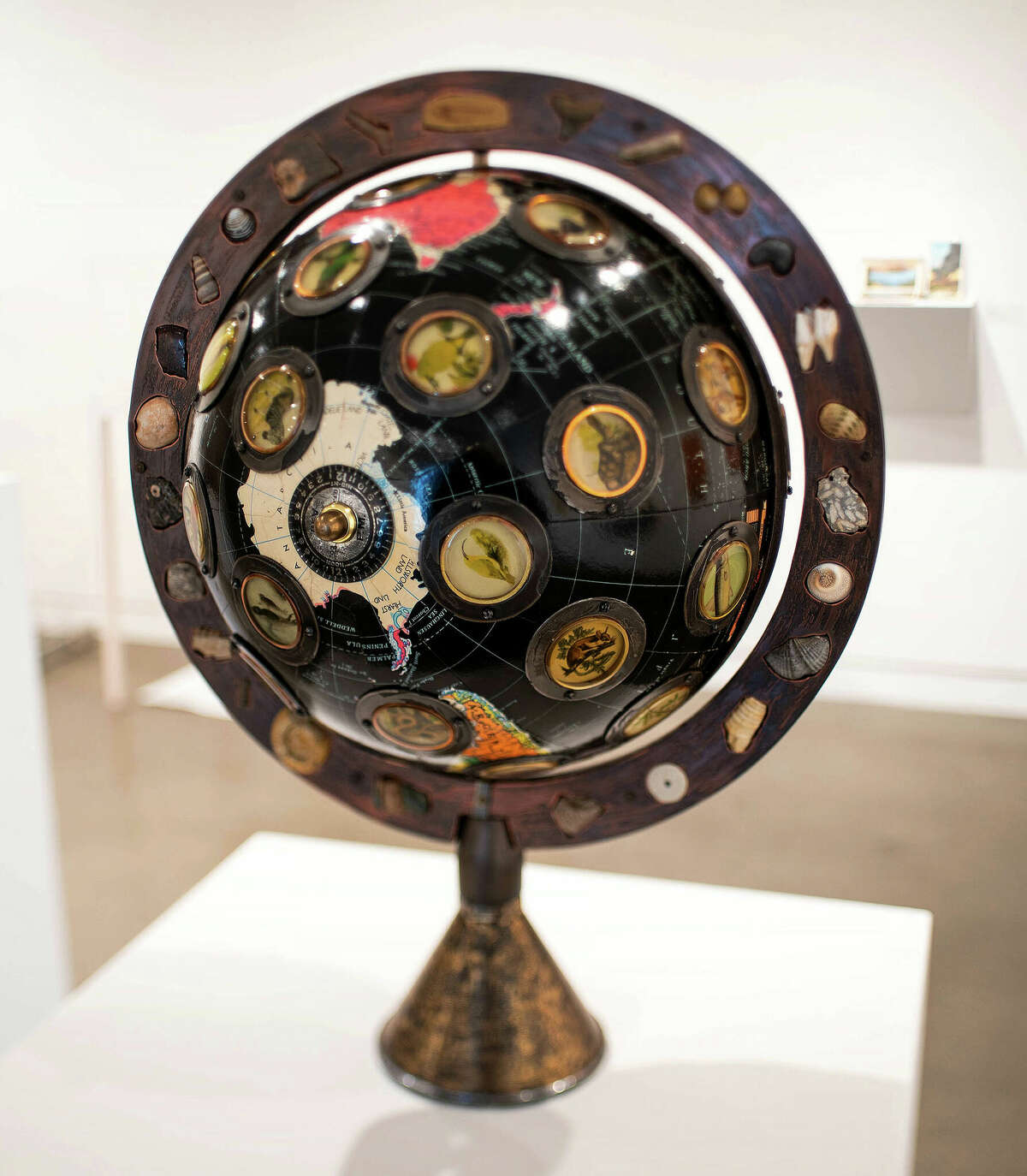 Schick gallery's metal-art exhibit surprises with its beauty