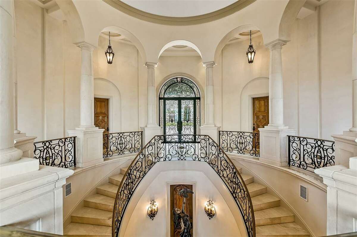 Lakefront Austin mansion is on the market for $35 million