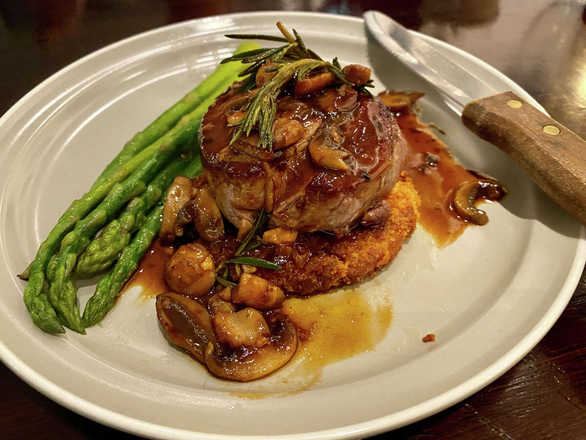 Mr. D's at Desmond hotel offer varied meals at bar, dining room