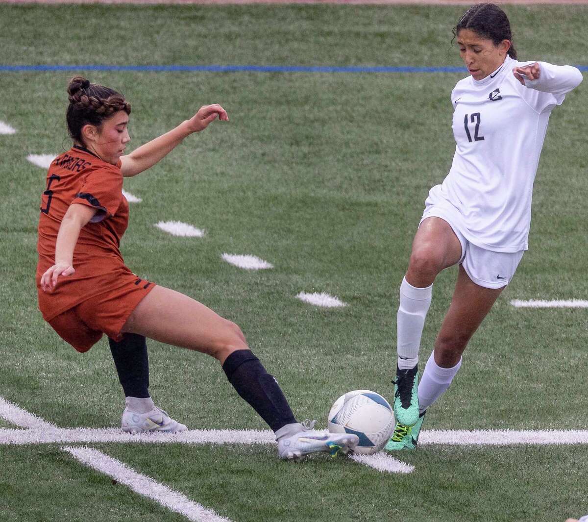 Girls soccer: Taft, O'Connor fall in 6A regional semifinals
