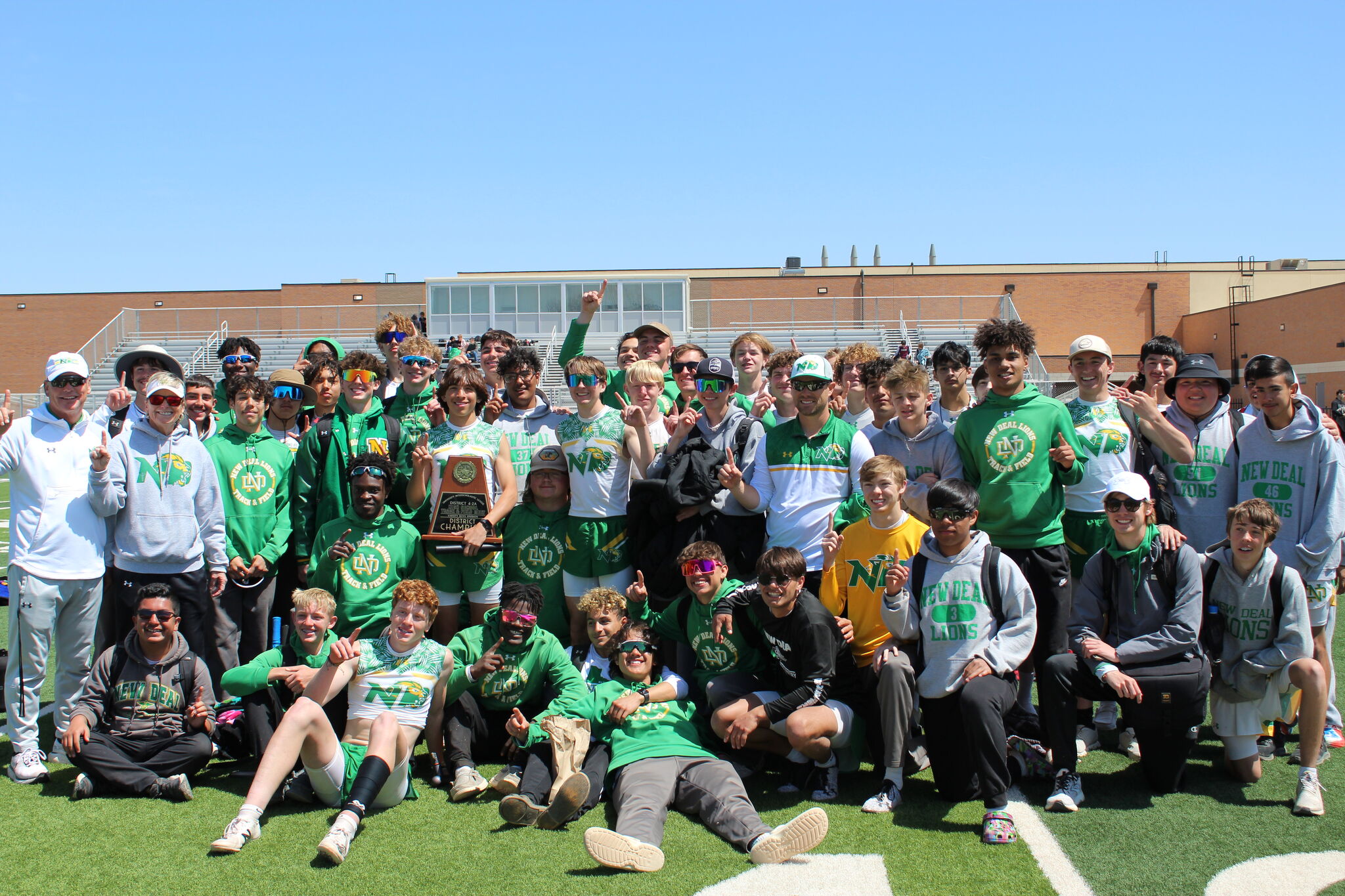 New Deal sweeps district championships