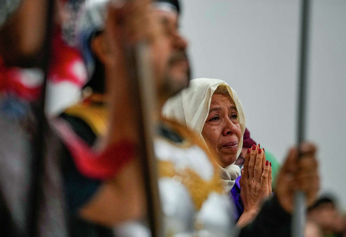 Photos: Houston church reenacts crucifixion on Good Friday