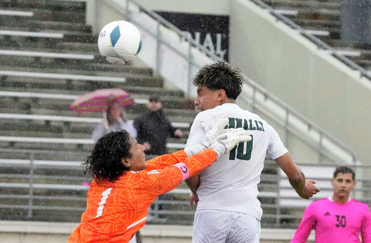 Soccer playoffs: Wisdom's undefeated run ends against Connally