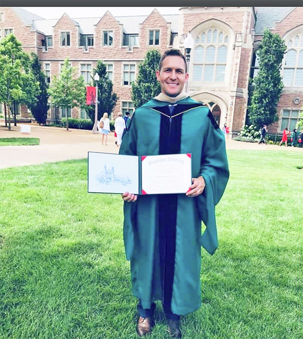 Edwardsville High School golf was good fit for Chris Brant