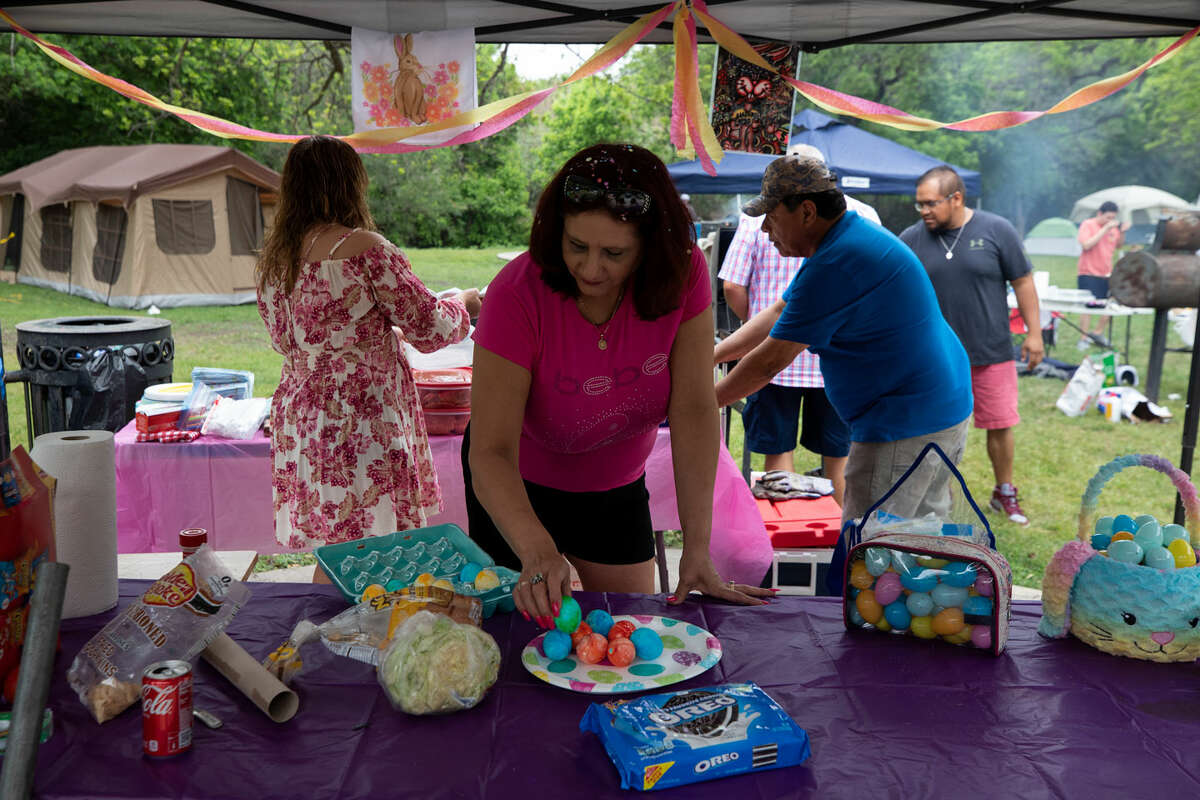 S.A. residents share secrets for holidays at Brackenridge Park