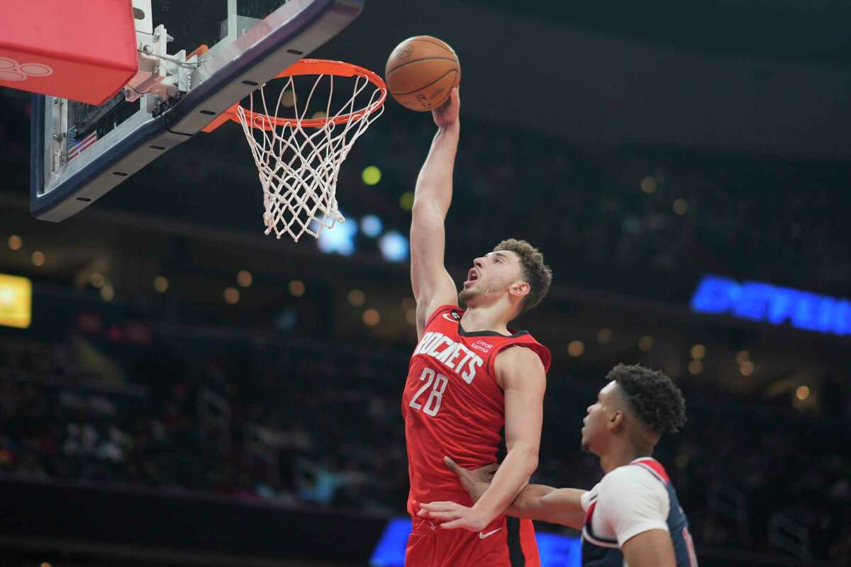 Rockets 114, Wizards 109 : Houston fights back to win season finale