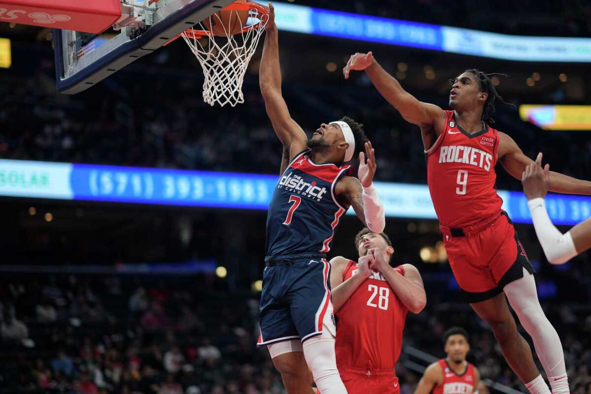 Rockets 114, Wizards 109 : Houston fights back to win season finale