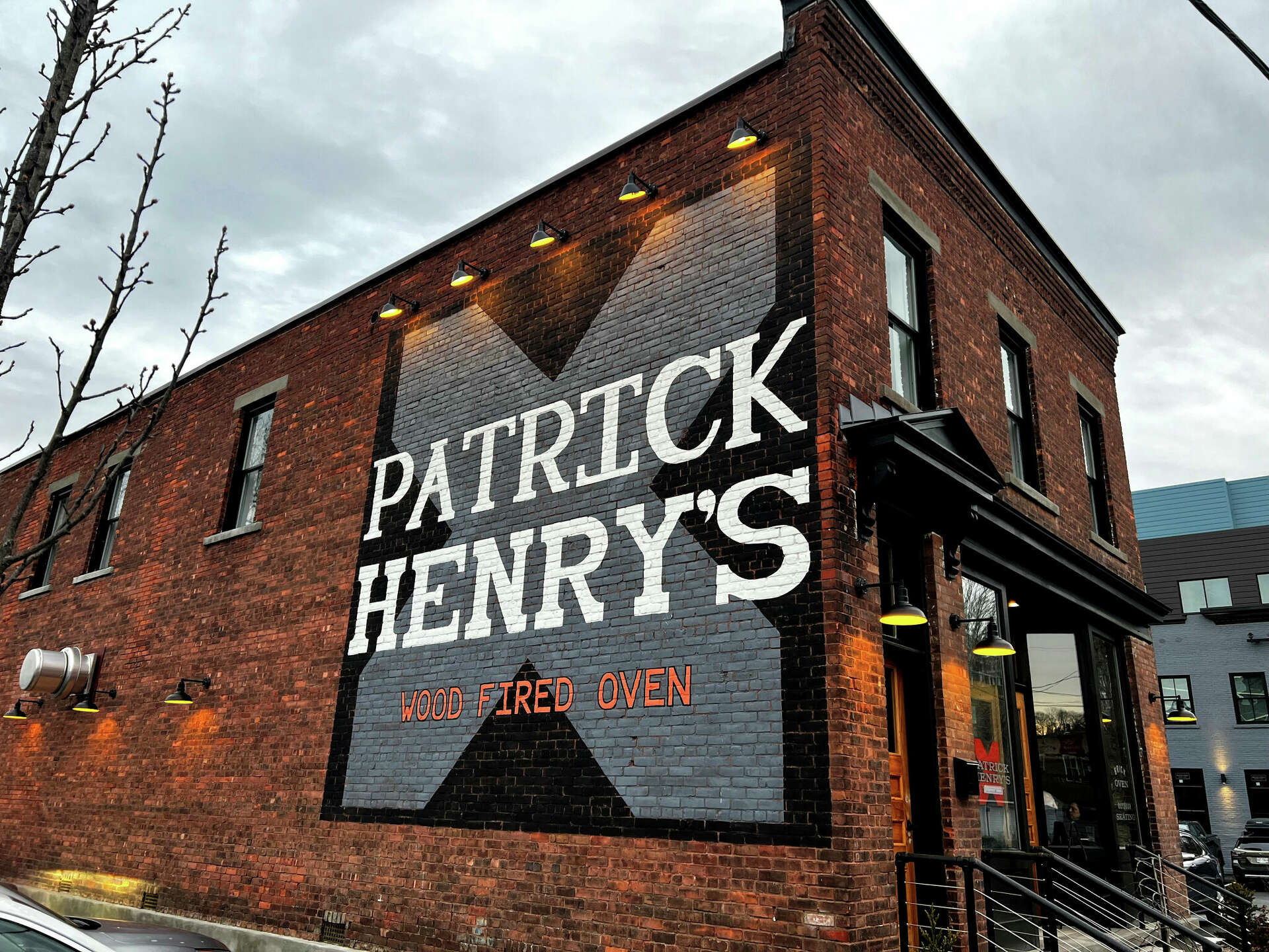 Restaurateur Dominick Purnomo opens Patrick Henry’s tavern