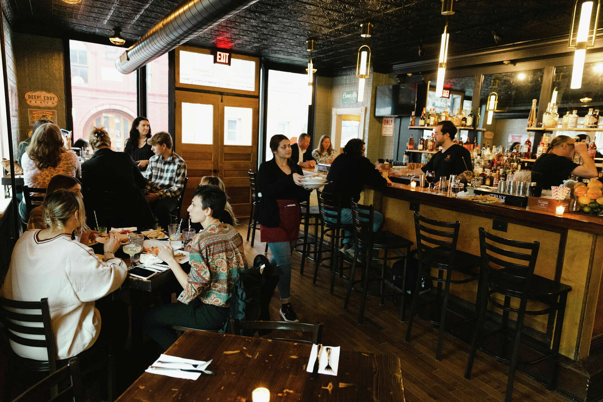 Restaurateur Dominick Purnomo opens Patrick Henry’s tavern