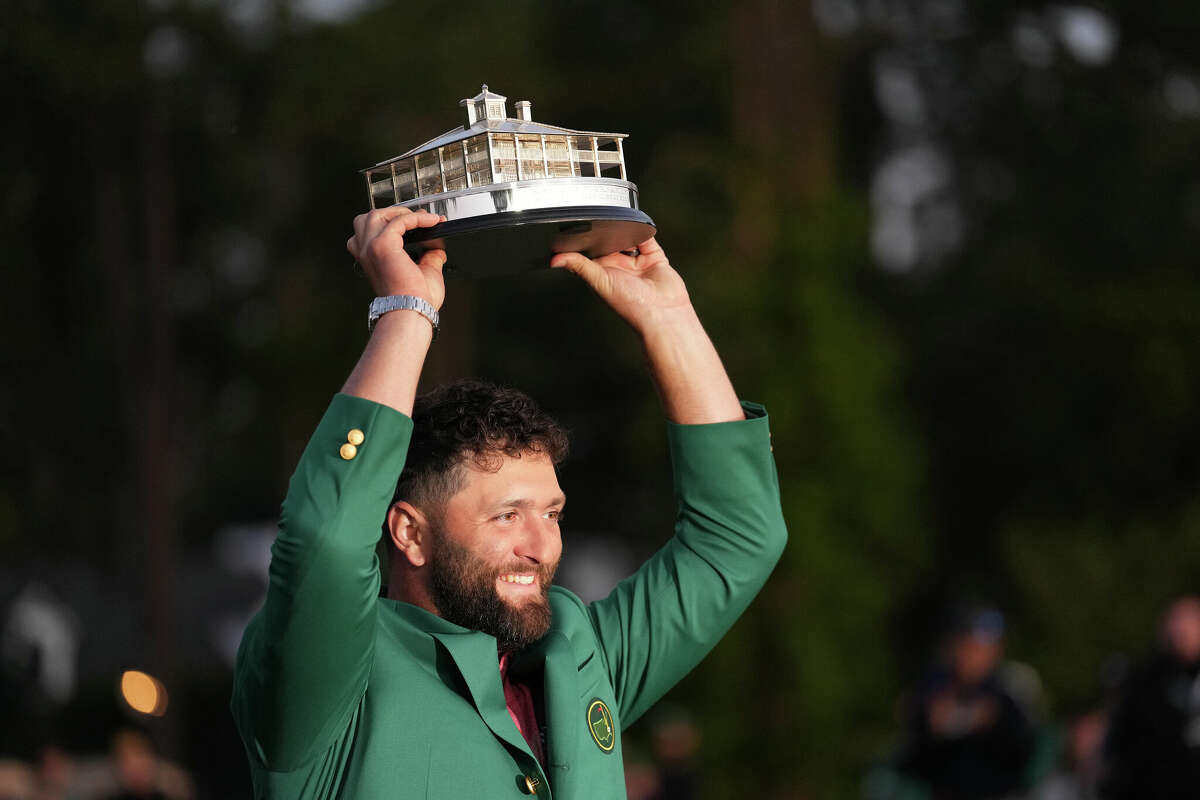 Dougherty: Long day ends with touch of Masters magic