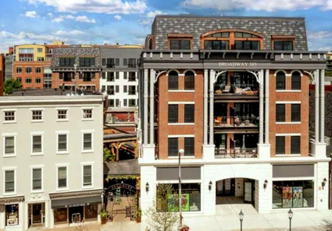 Coat Room restaurant opening in Saratoga with veteran chef DominColose