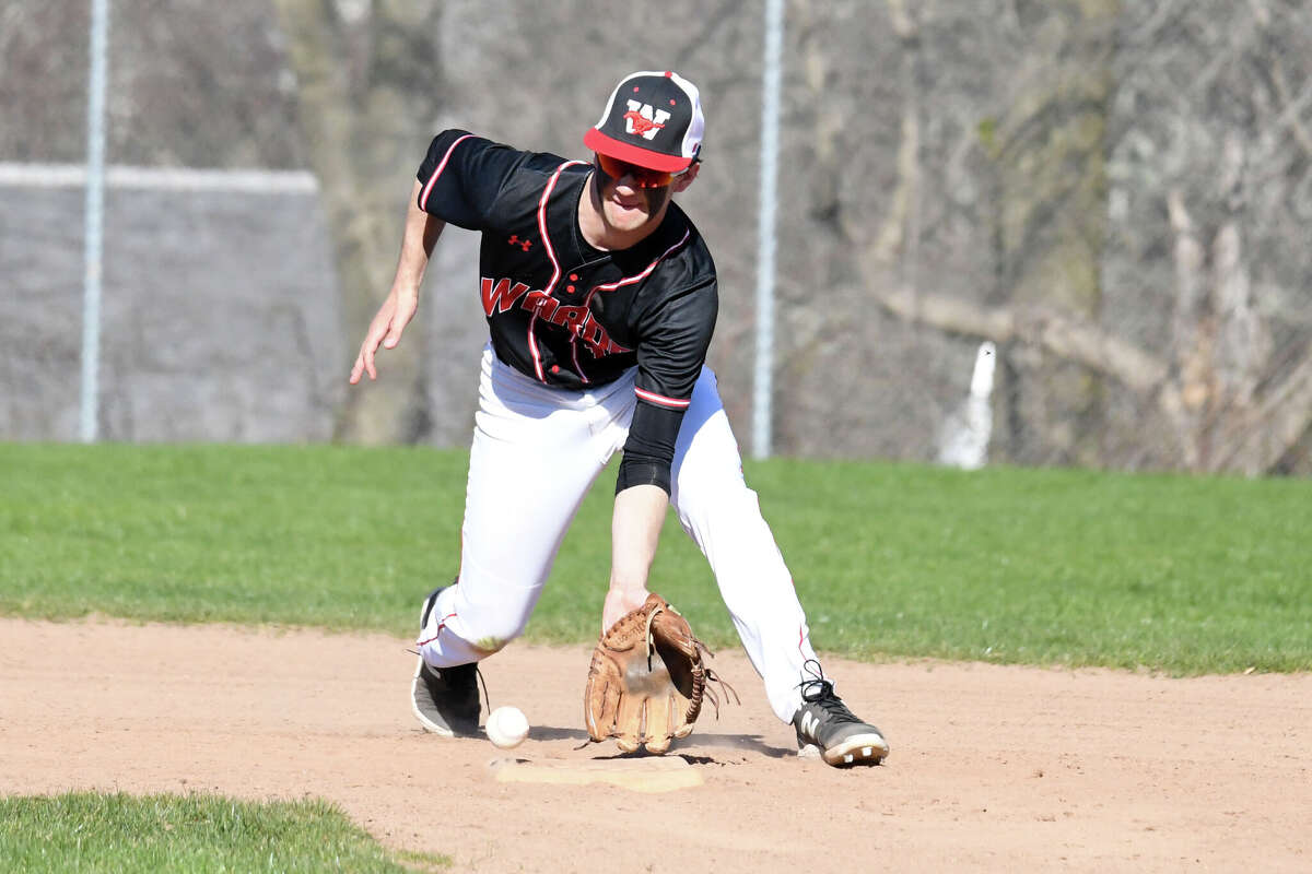 Southern Cal commit Hiro Wyatt helps Staples defeat No. 1 Warde.