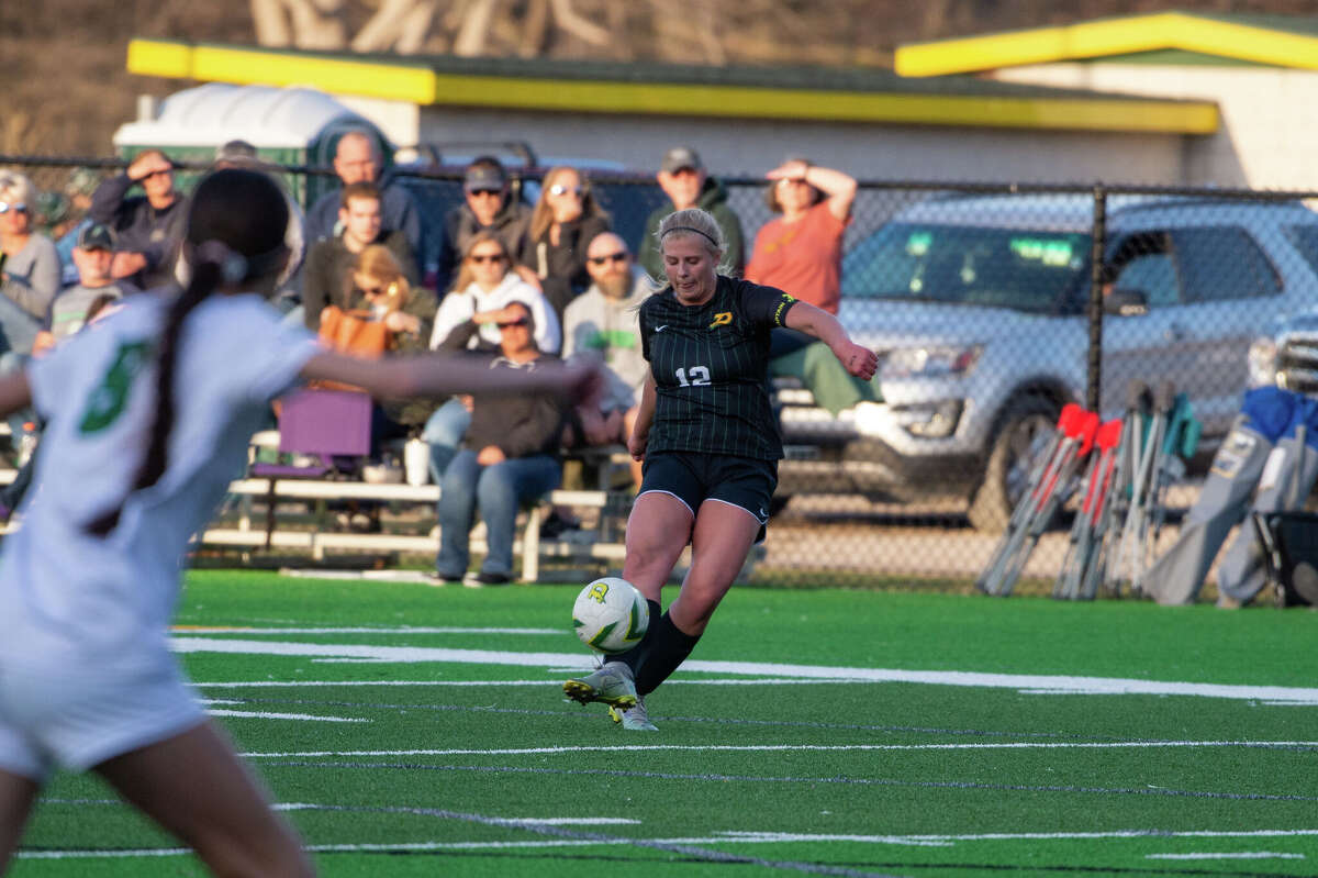 Chargers open SVL title defense with close win