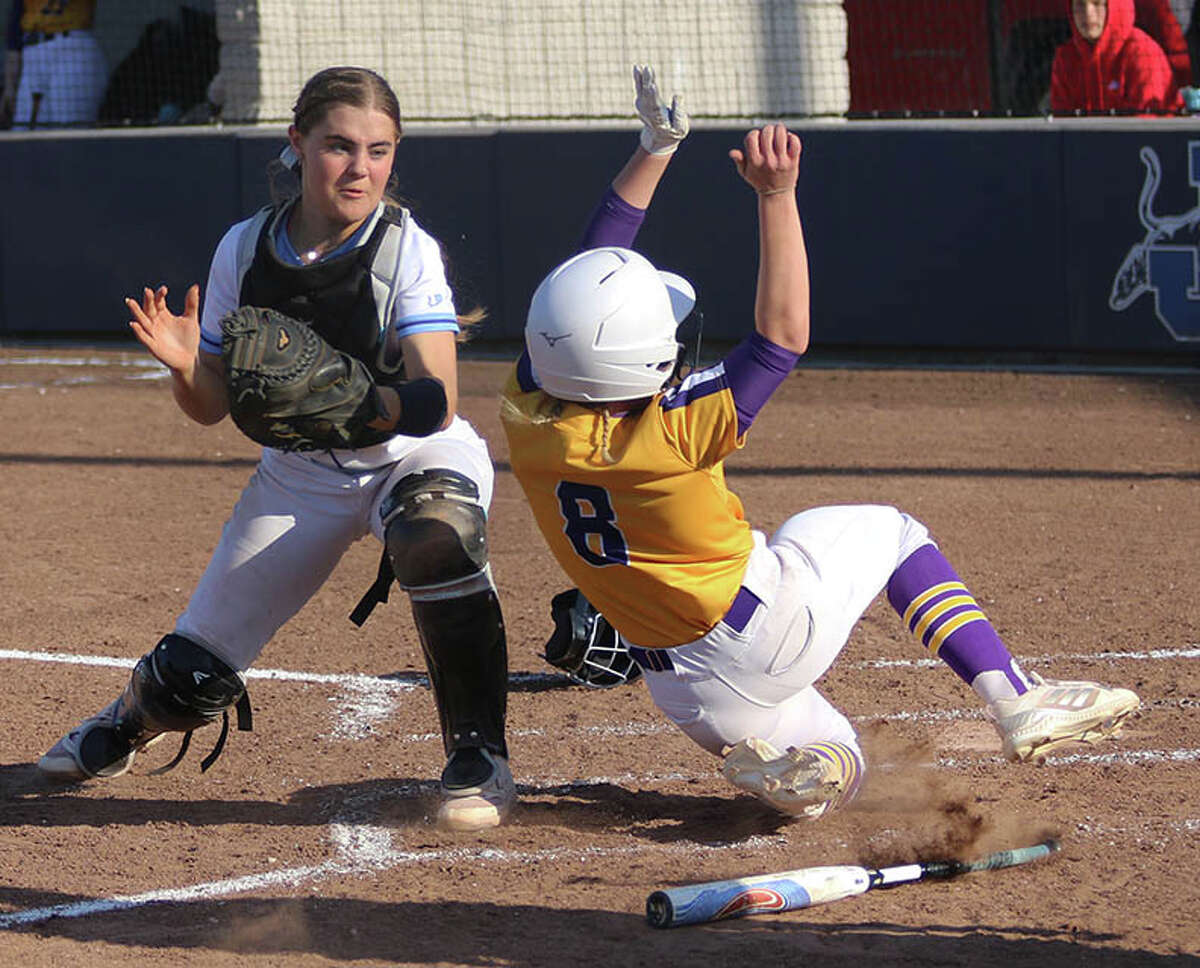CM rallies to defeat Jersey in MVC softball opener