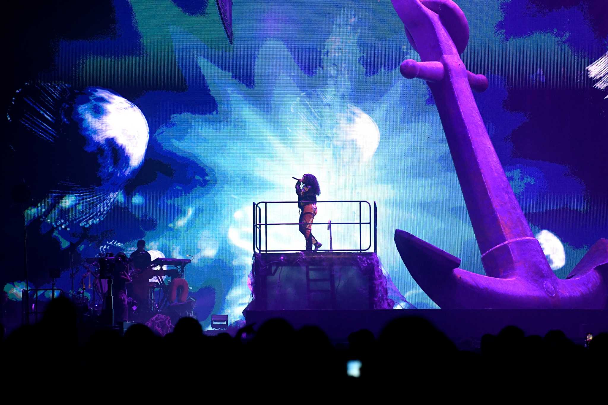 SZA is coming back to S.F. Here's the presale code