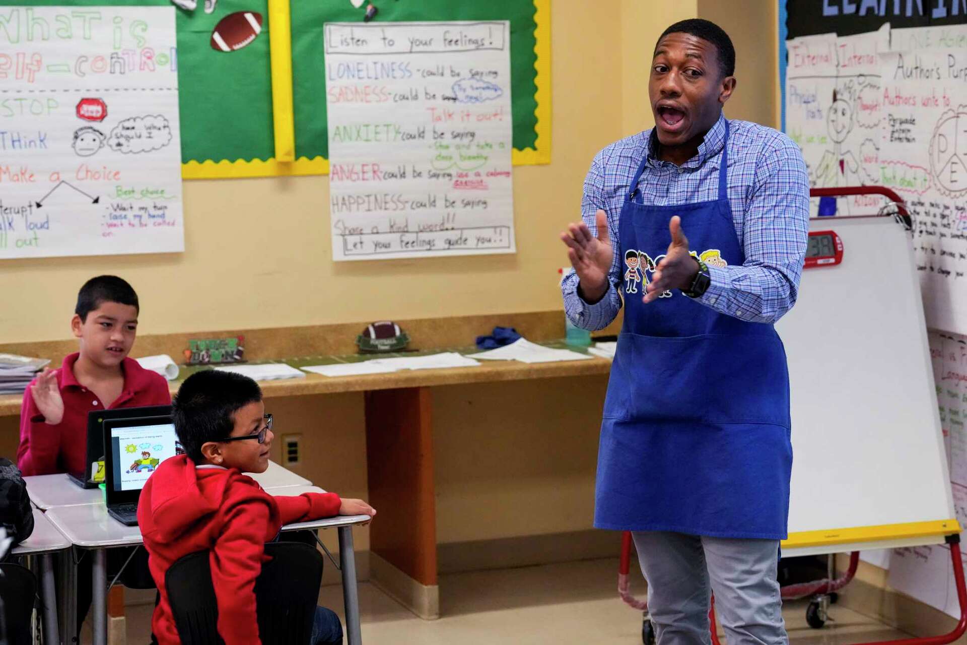 HISD's new curriculum 'science of reading' follows national trend