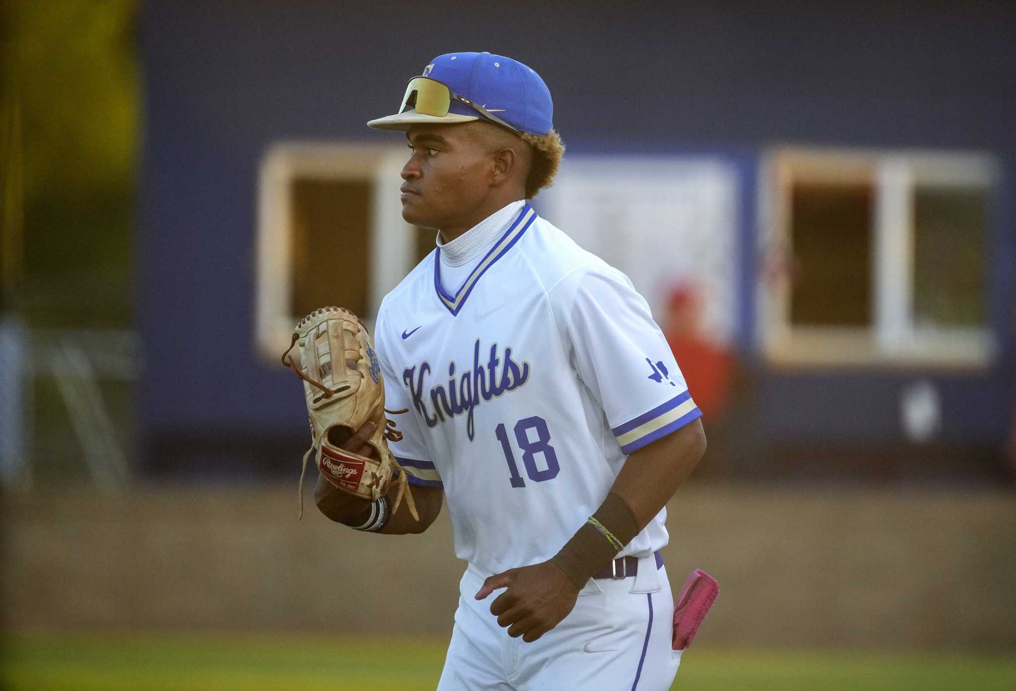 Elkins' Braylon Payne receives video message from St. Louis Cardinals