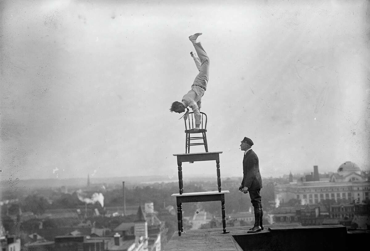 3 men climbed Alamo City buildings with their bare hands
