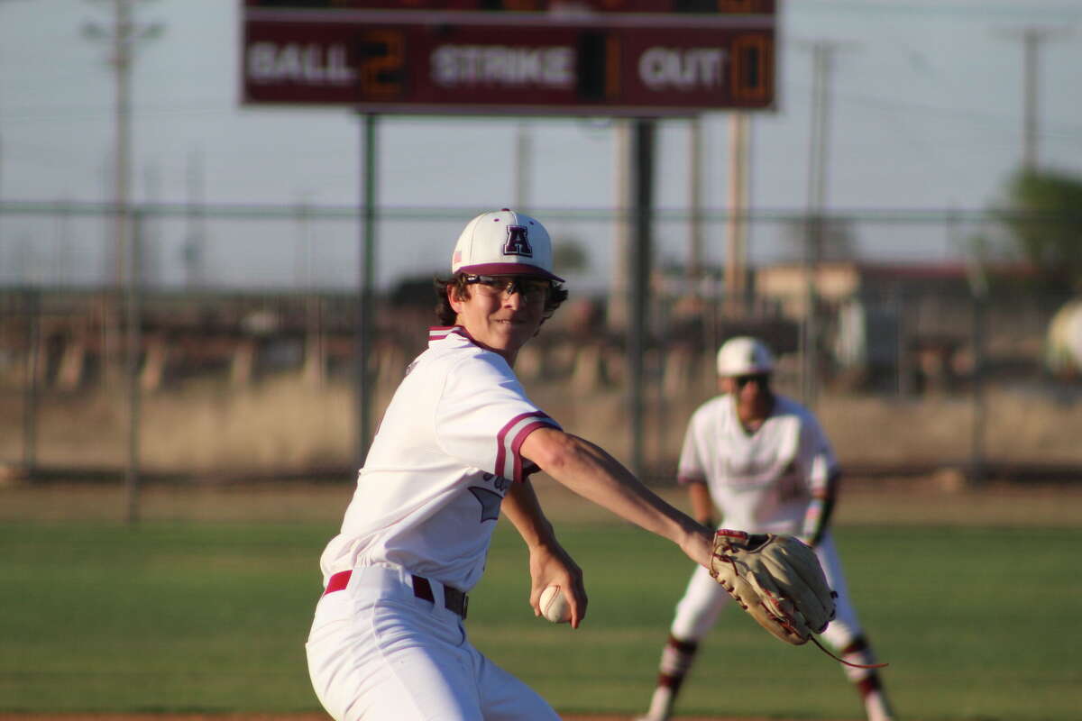 Idalou shakes off rust in run-rule victory over Abernathy