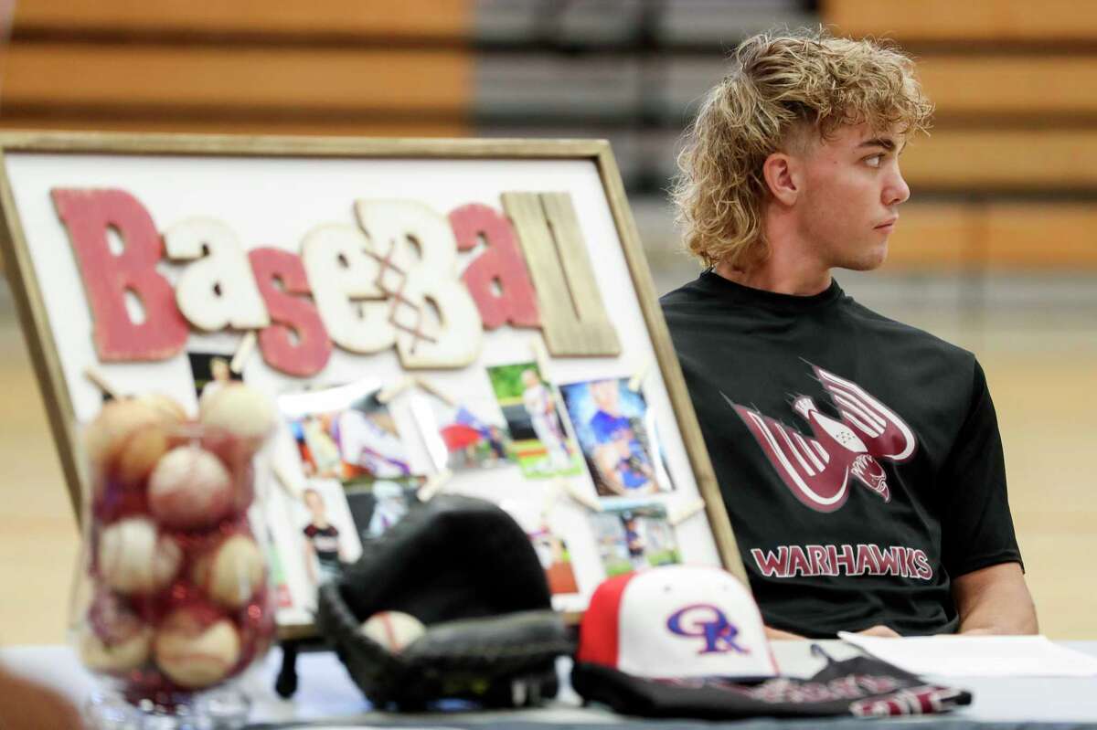Grand Oaks celebrates third class of 2023 signing day